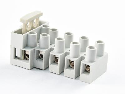Fuse Terminal Block 5 Poles manufacturer & supplier - KLS Electronic Co ...